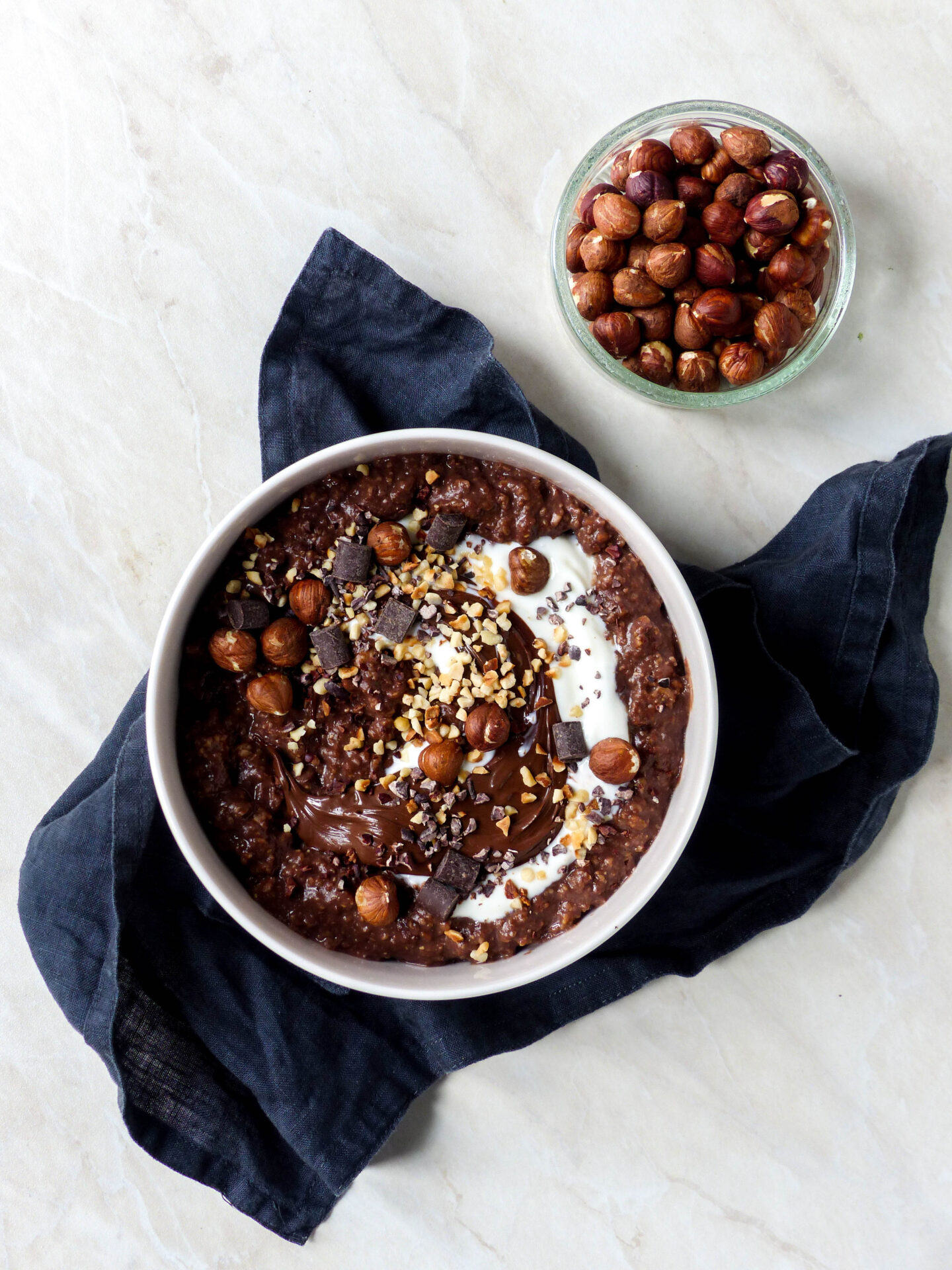 Nutella Porridge - schokoladig und gesund - Anna Lee EATS.