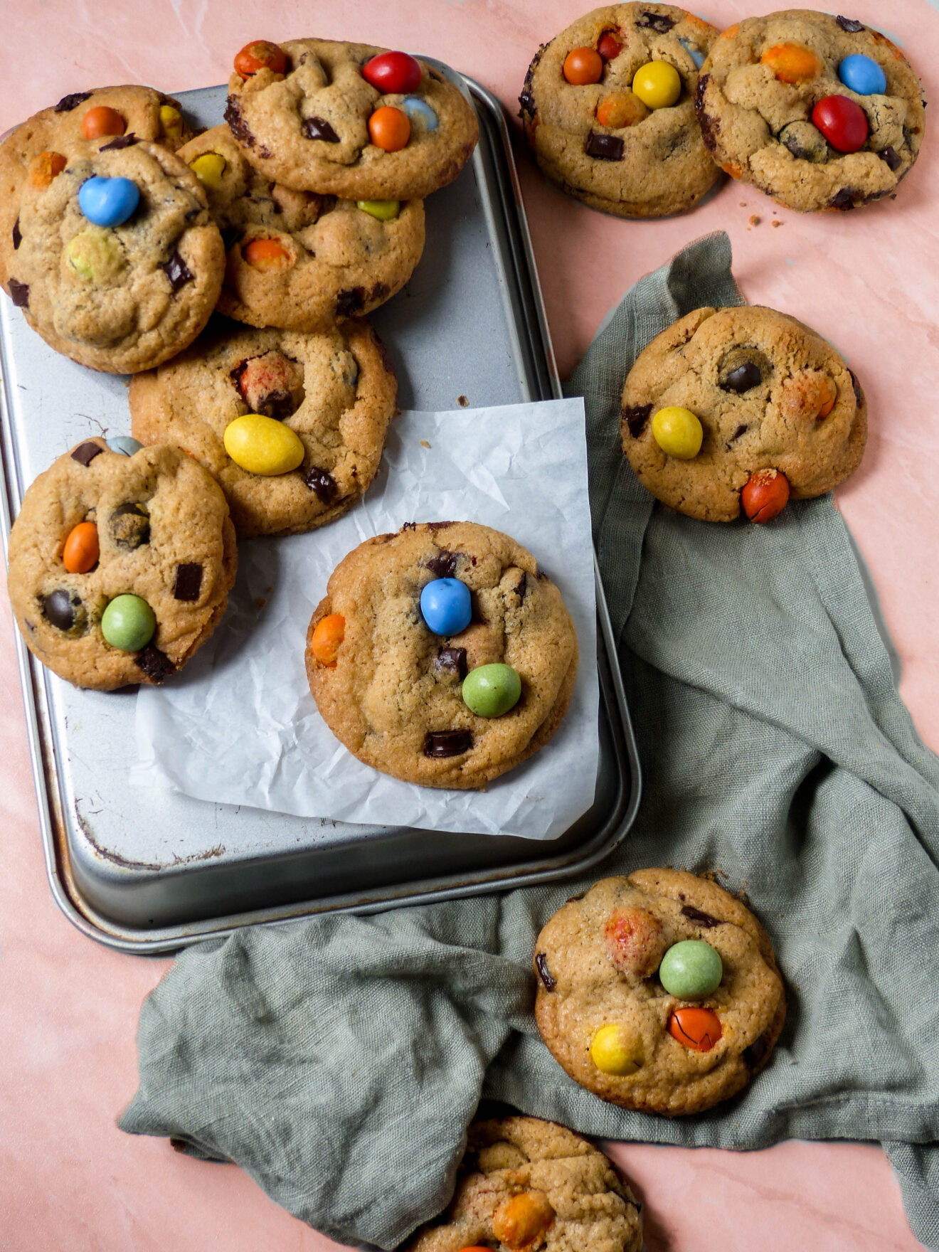 M&M Cookies (Subway Cookies) - Anna Lee EATS.