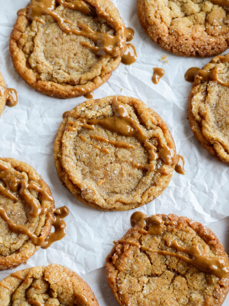 Lotus Cookies - Anna Lee EATS.